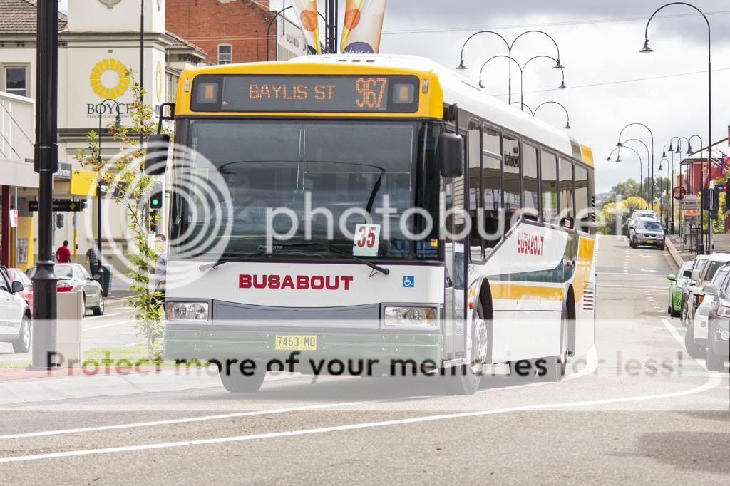 Busabout Wagga (7463 MO) Bustech VST bodied MB O500LE